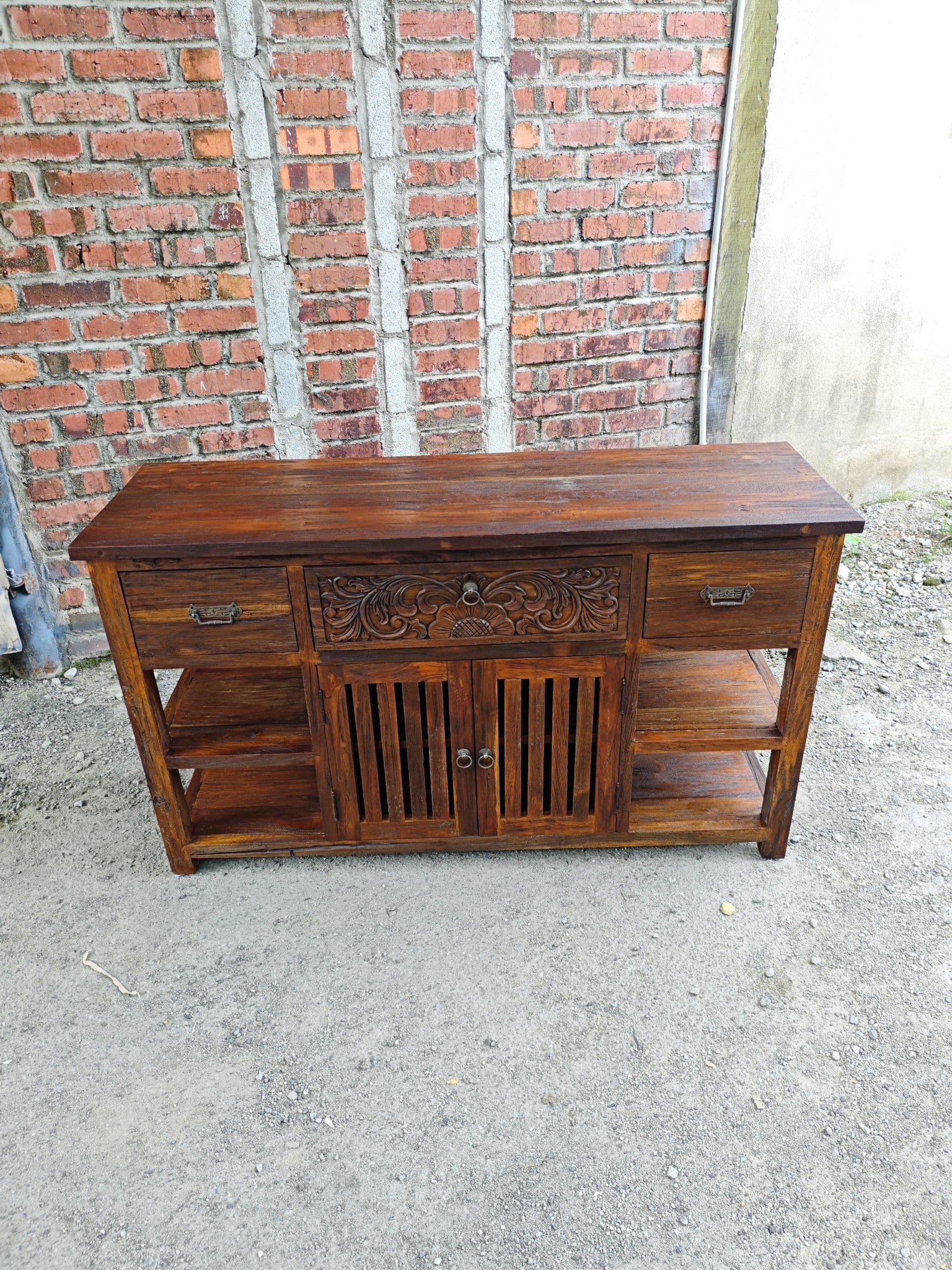 Ornate Entry Console (140cm) Type 1 – Rockwood Furniture KL Sdn Bhd