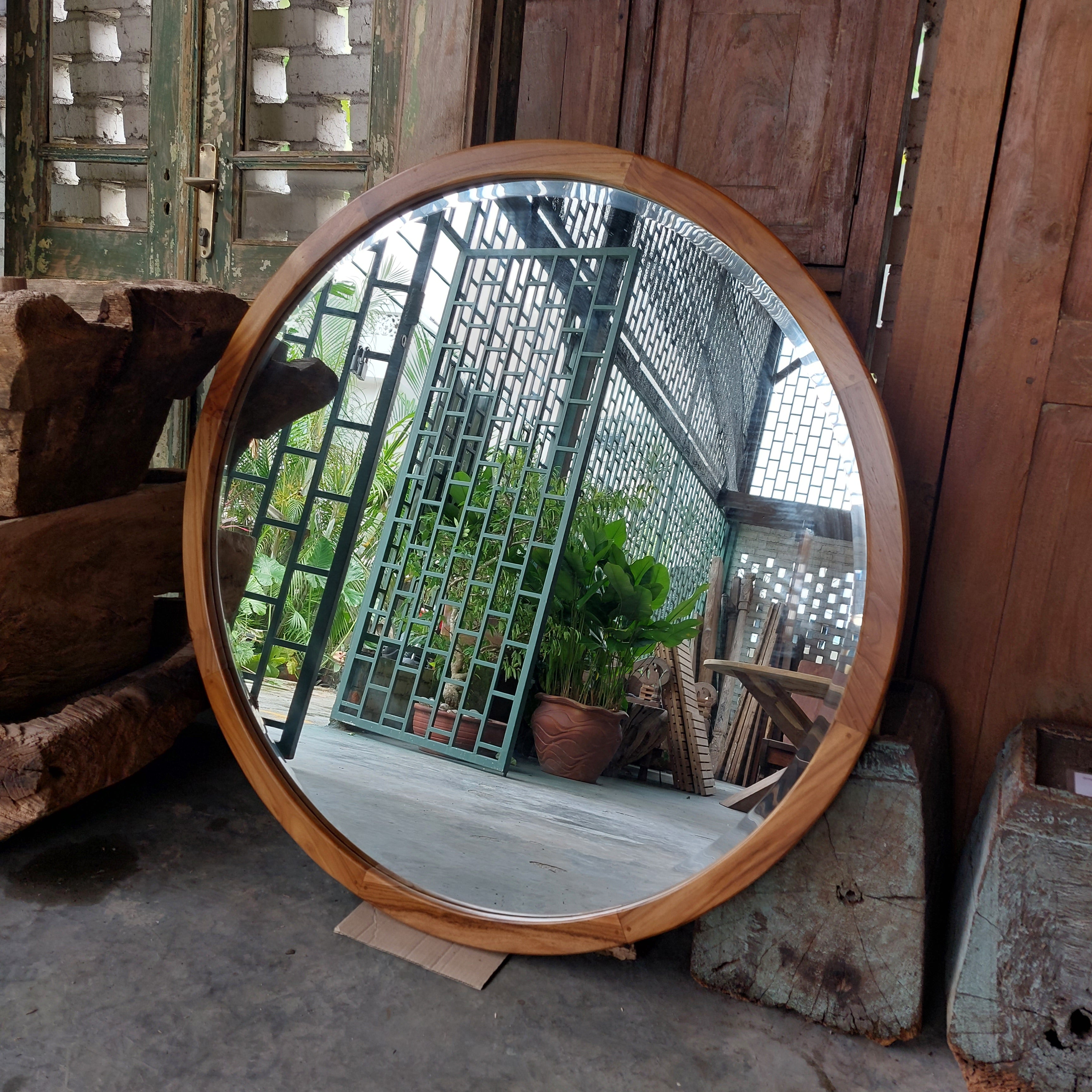 Large Round Mirror – Rockwood Furniture KL Sdn Bhd